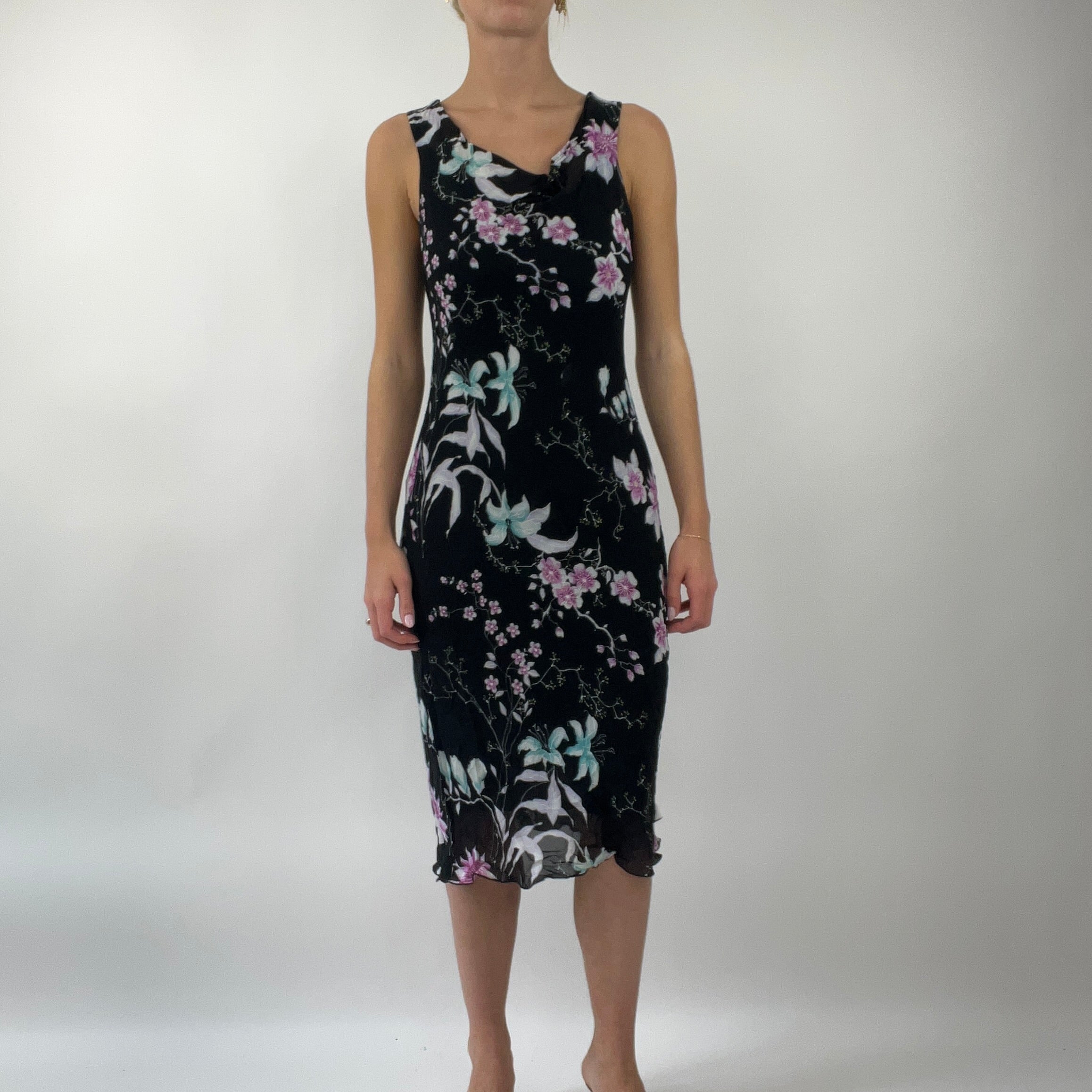 PROM SEASON DROP | small black old label new look maxi dress with flor ...