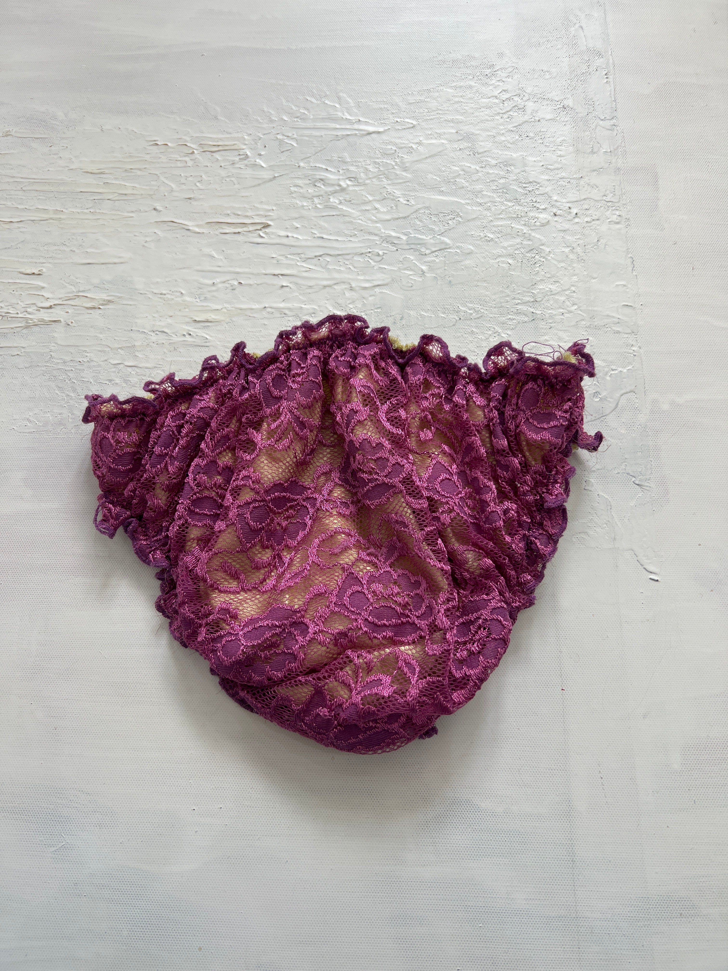 💻 GIRLS TRIP DROP | small green and pink lace bikini bottoms – remass
